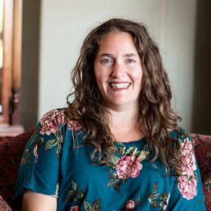 S1E5: Have a Happier Homeschool with Lynn Bruce – The New Mason Jar